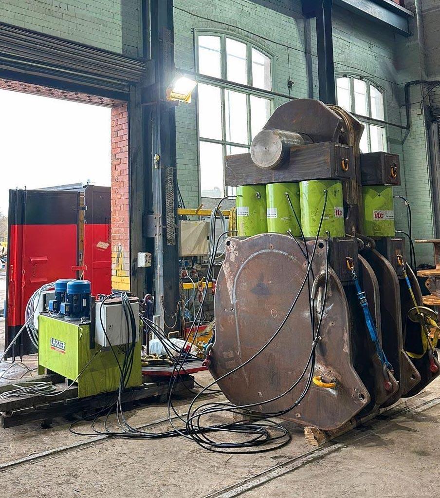 Investment in a 3000 Tonne Test machine | Durham Lifting